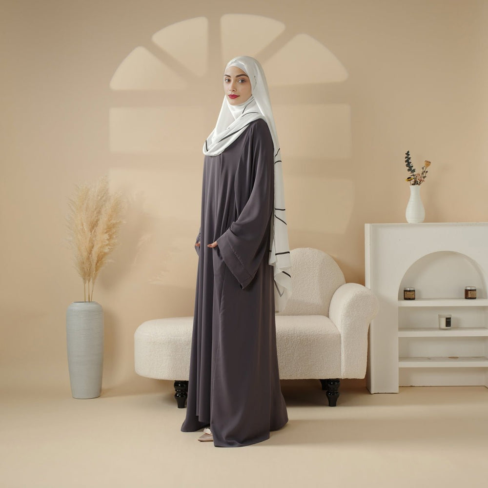 Essential Premium Loose Fit Abaya 2-Piece Set with Versatile Pockets